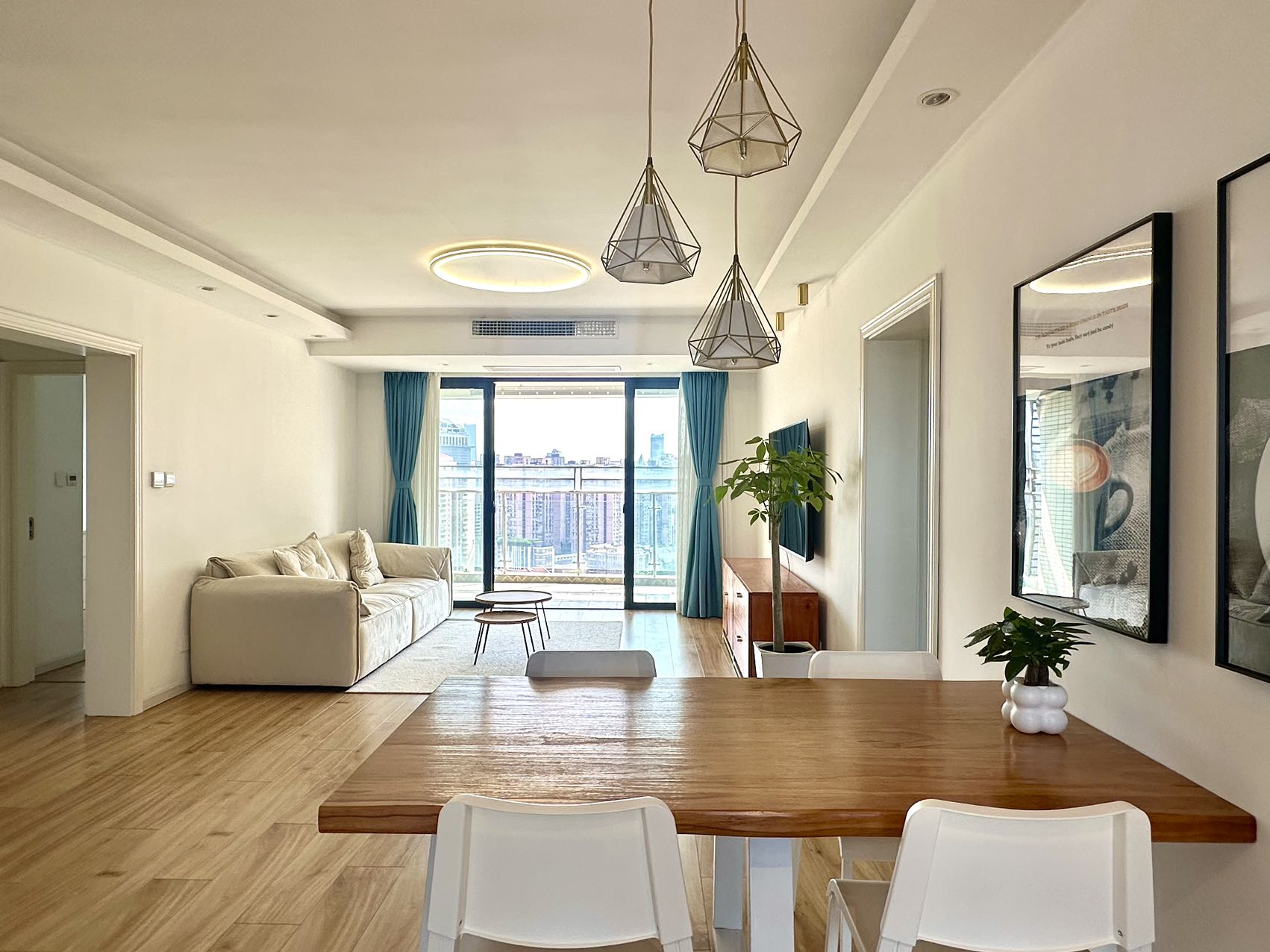 3br 2ba，24k，changping rd（line7） - 静安凤凰苑